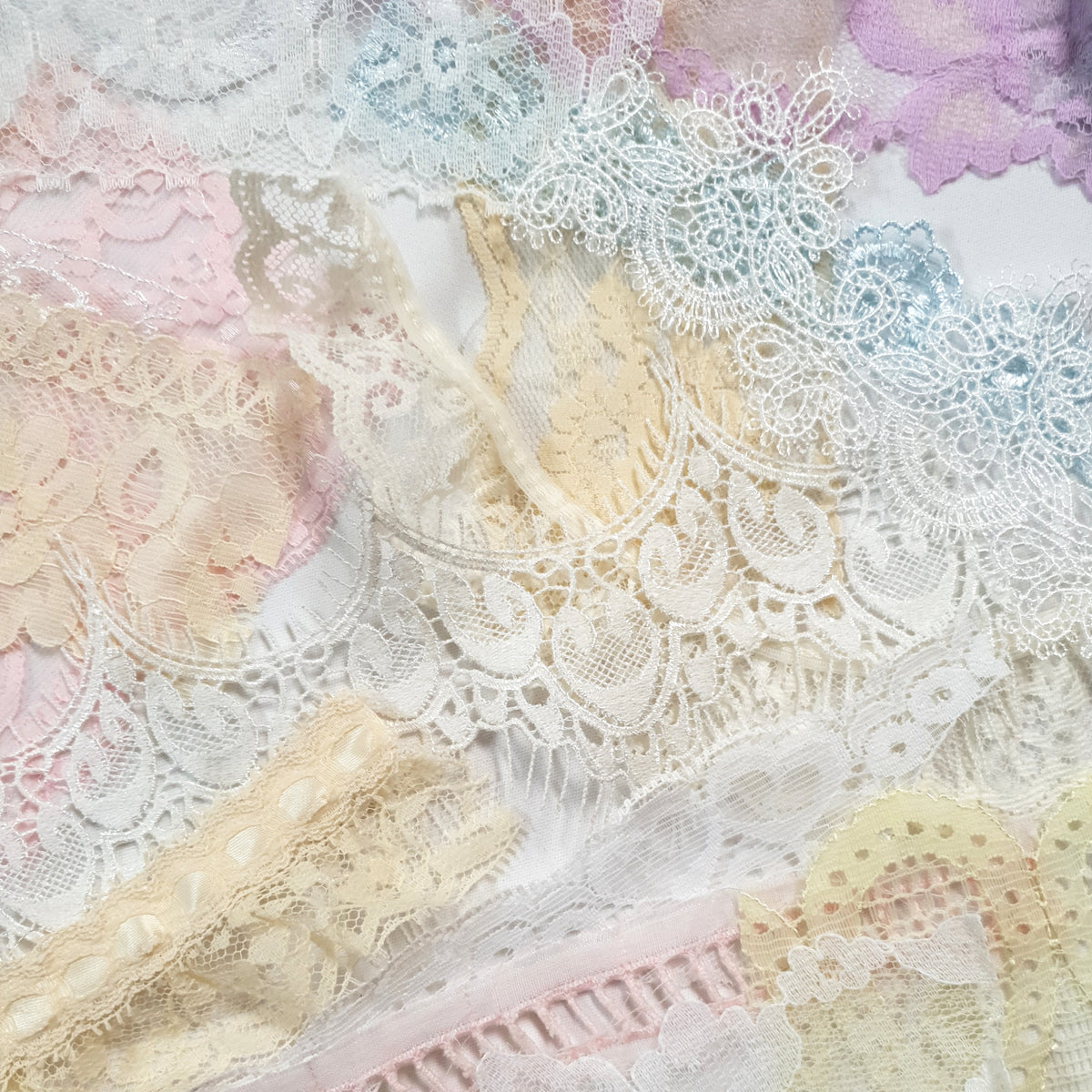 Lace Snippets Pack - 25 Pieces - 4451 – Whichcraft Do You Do